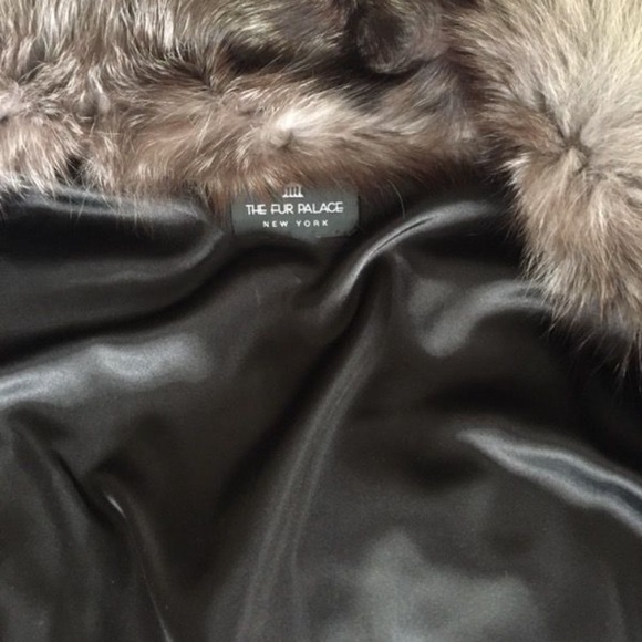 the fur palace | Jackets & Coats | Artic Fox Fur Coat | Poshmark